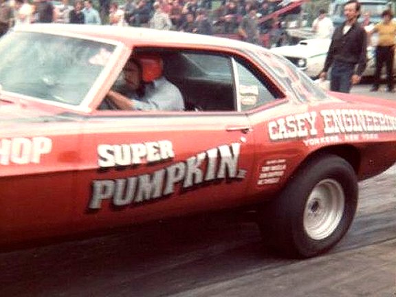 Casey’s Super Pumpkin Camaro – Dover Drag Strip