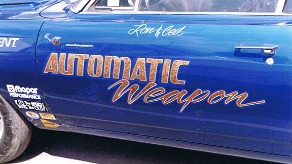 NOSTALGIA DRAG CAR LETTERING ‘by Dino’ – Dover Drag Strip